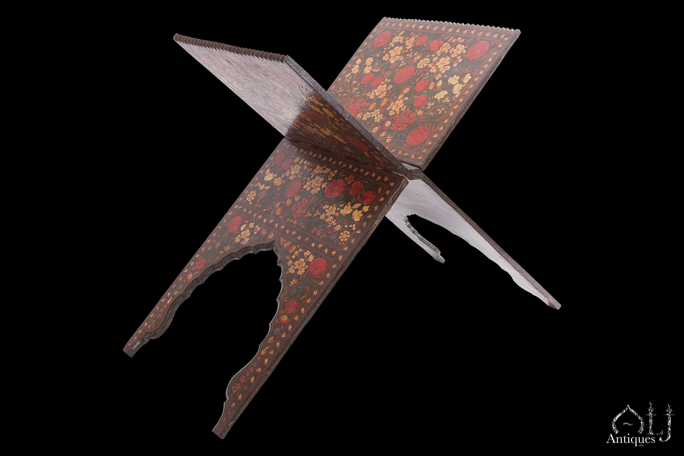 Islamic Art, A Beautiful & Rare Painted And Lacquered Wooden Quran ...