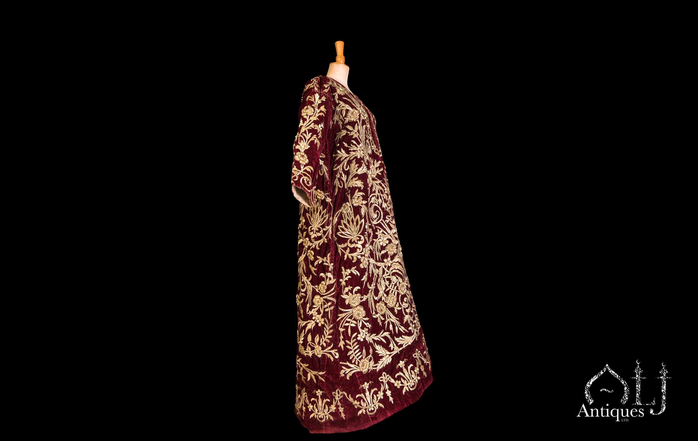 Ottoman Sirma Kaftan, An Exceptionally Fine Royal Wedding Robe of Red ...