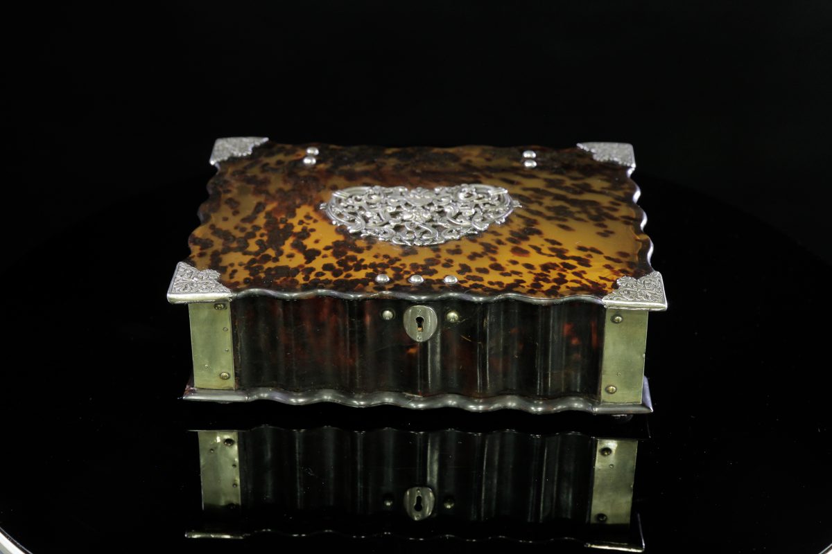 Tortoise shell* Antiques - ALJ Antiques